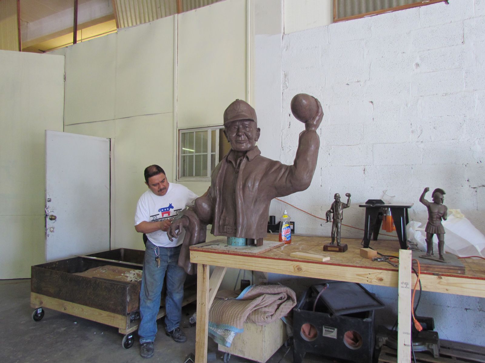 Mold Making – Betz Art Foundry